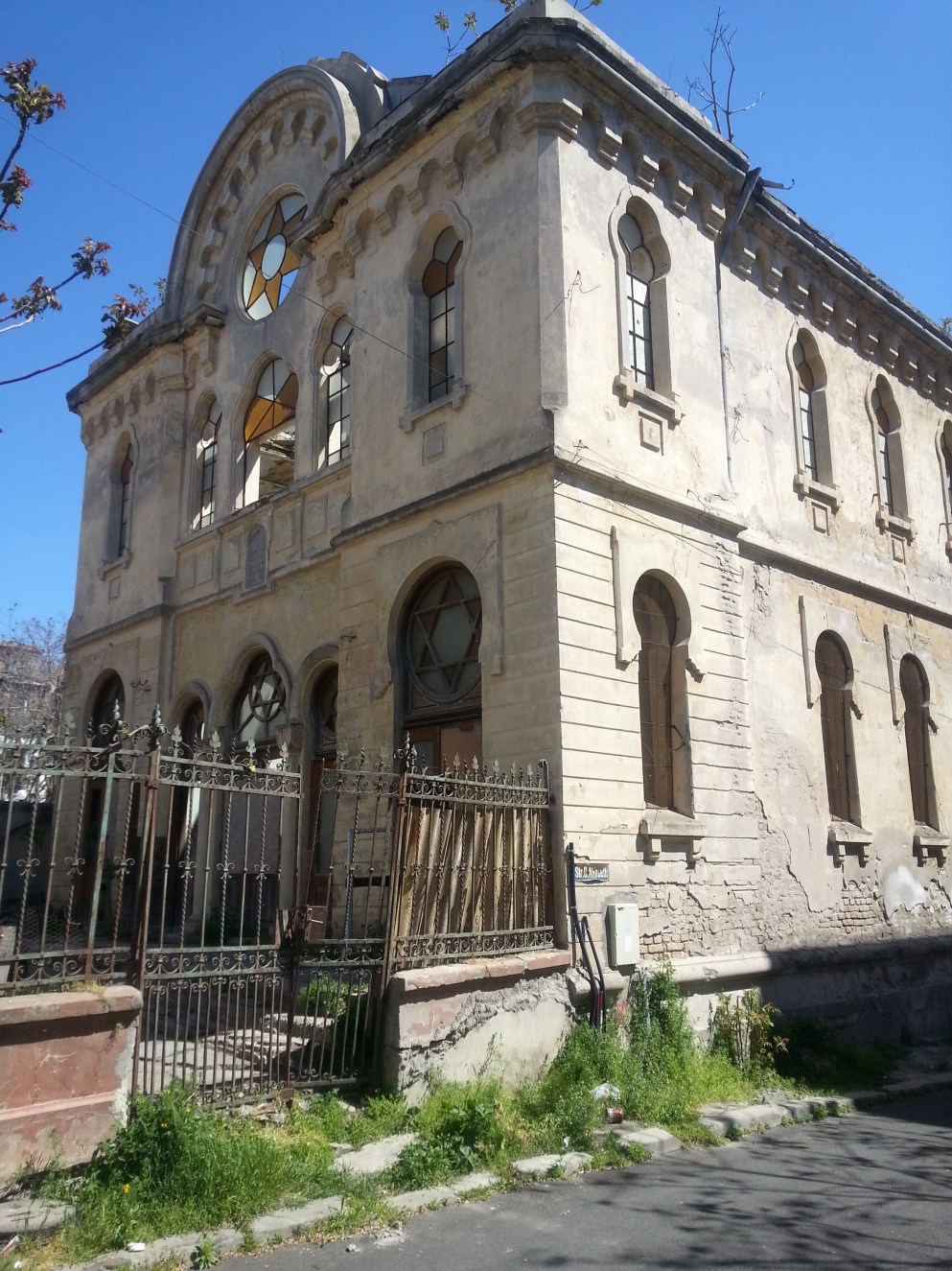 Synagogue of Constanta front side | Bucharest Uncovered